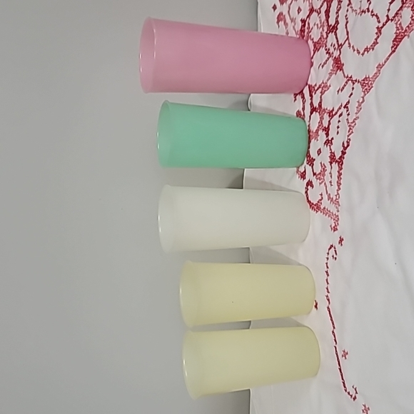 Tupperware | Kitchen | 5 Vintage Tupperware Cups | Poshmark